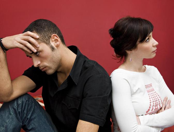 15 Señales de que tu ex no te olvida