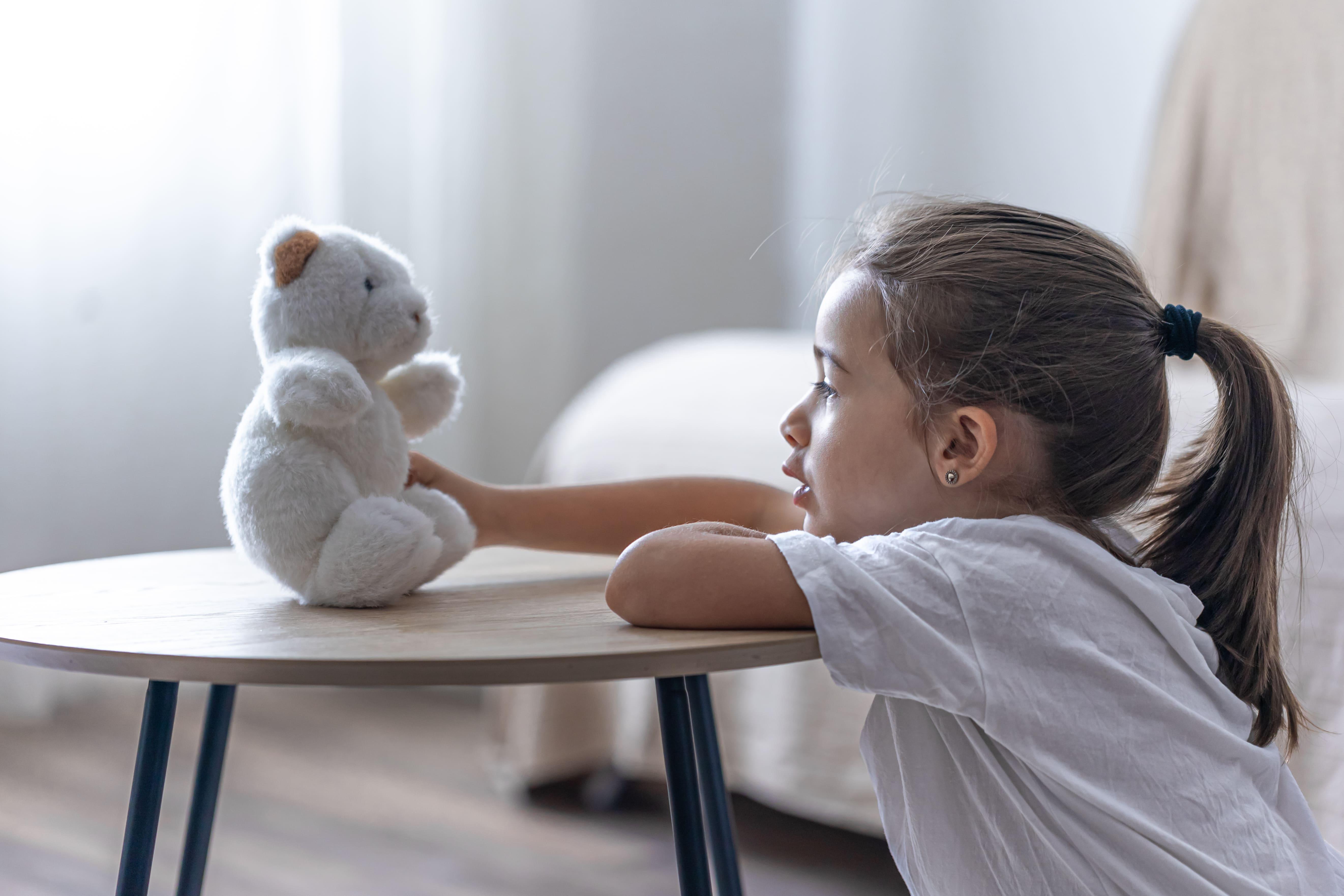 Por qué mi hijo se obsesiona con las cosas y cómo ayudarle