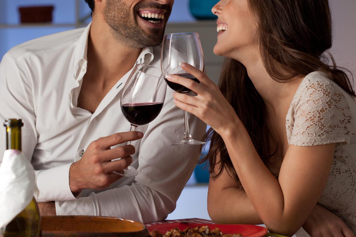 Cómo seducir a un hombre: 15 claves psicológicas que sí funcionan